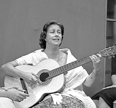 “BELLO DURMIENTE” | Lampadia